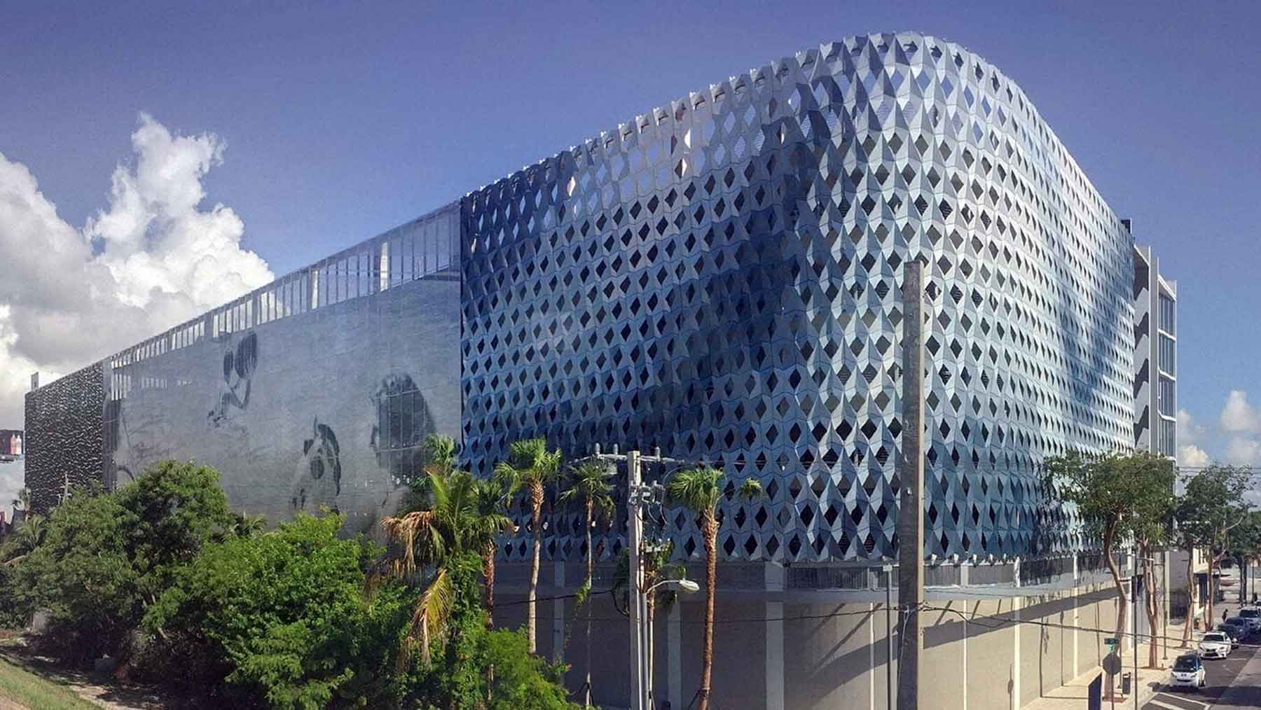 نمای فلزی انواع نمای فولادی و نمای فلزی مدرن اجرایی ایران